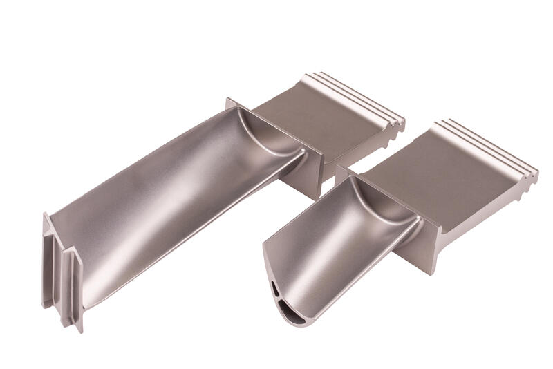 Turbine blades and gas turbine segments - PBS India